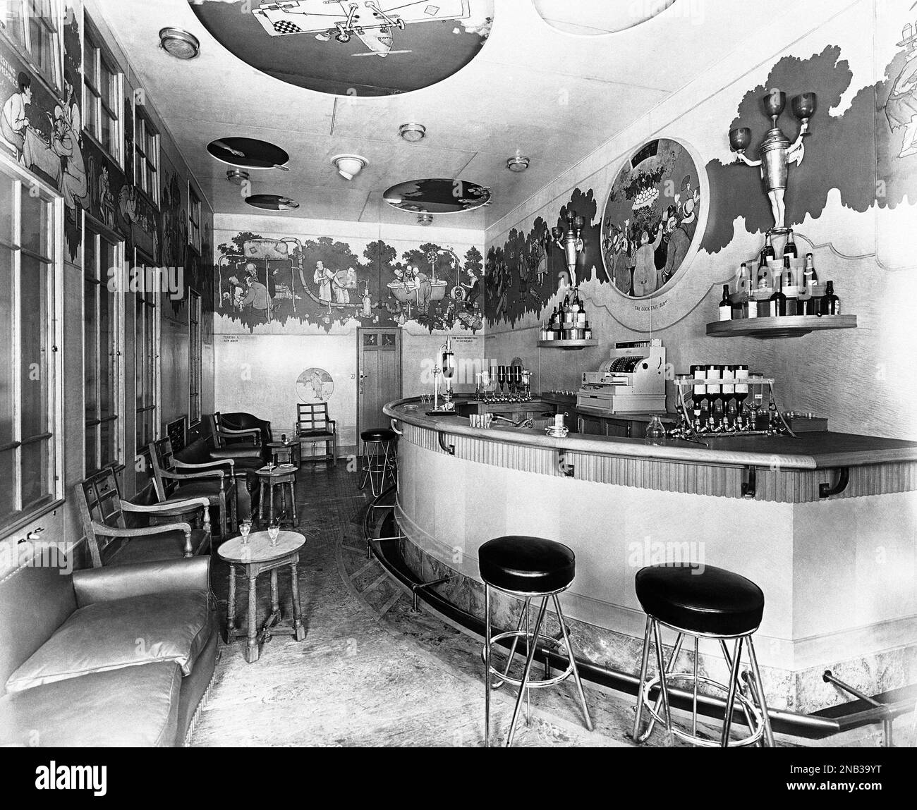The Knickerbocker Bar inside the new ocean liner named the Empress of ...