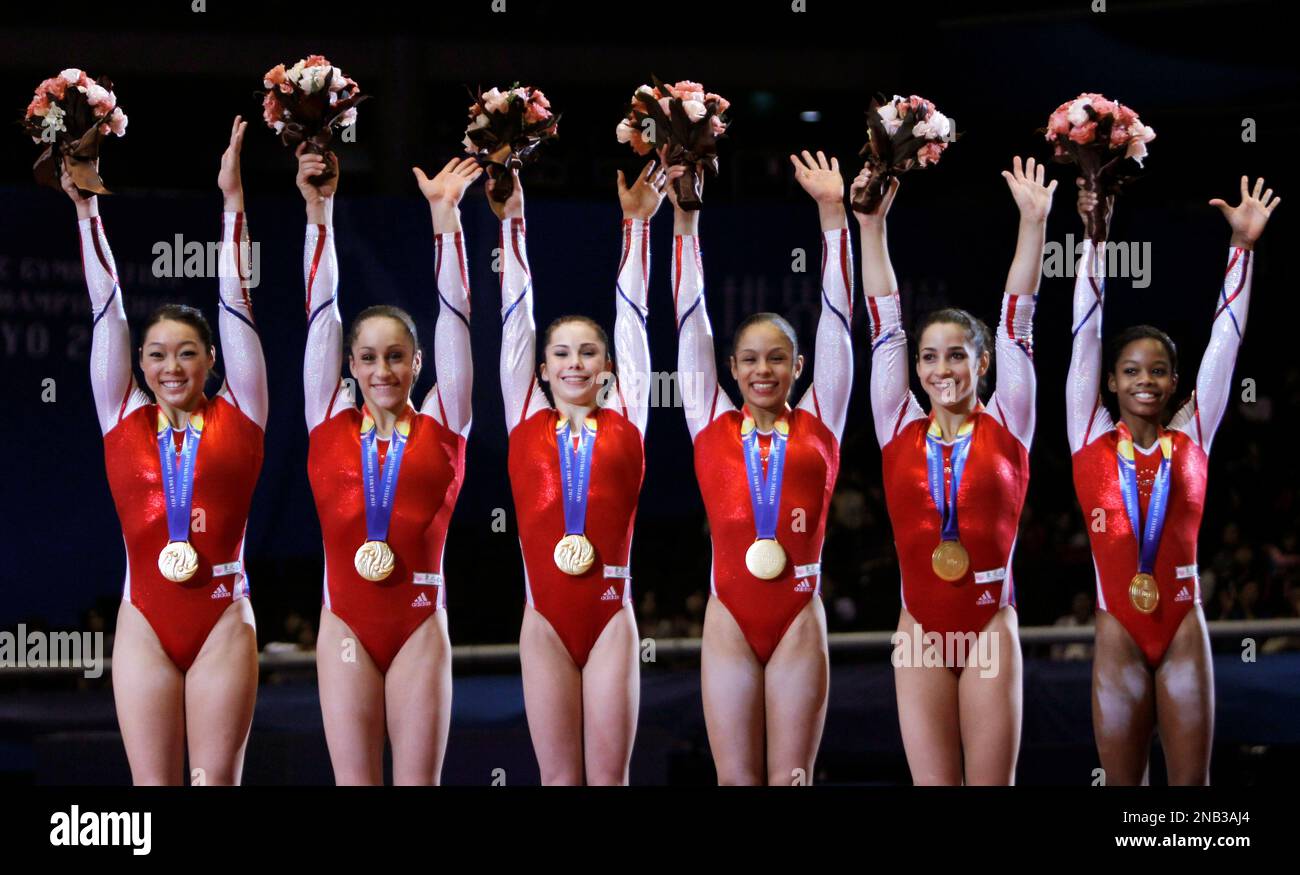 USA's gymnasts, from left, Anna Li, Jordyn Wieber, McKayla Maroney ...