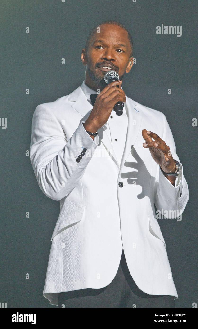US singer Jamie Foxx performs at the Michael Forever the Tribute ...