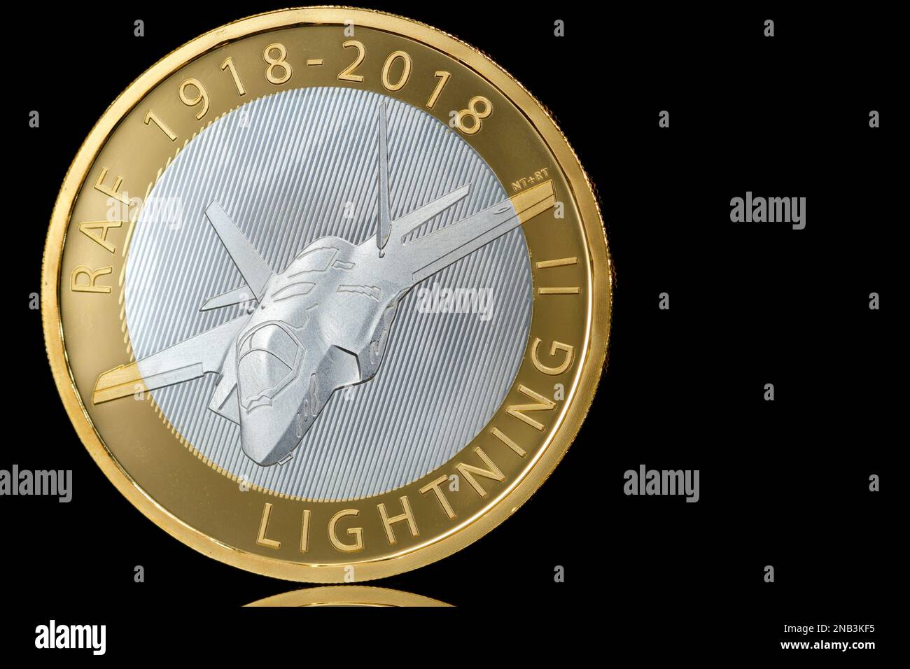 Lockheed F35 Lightning featured on the reverse side of a Silver proof £ ...