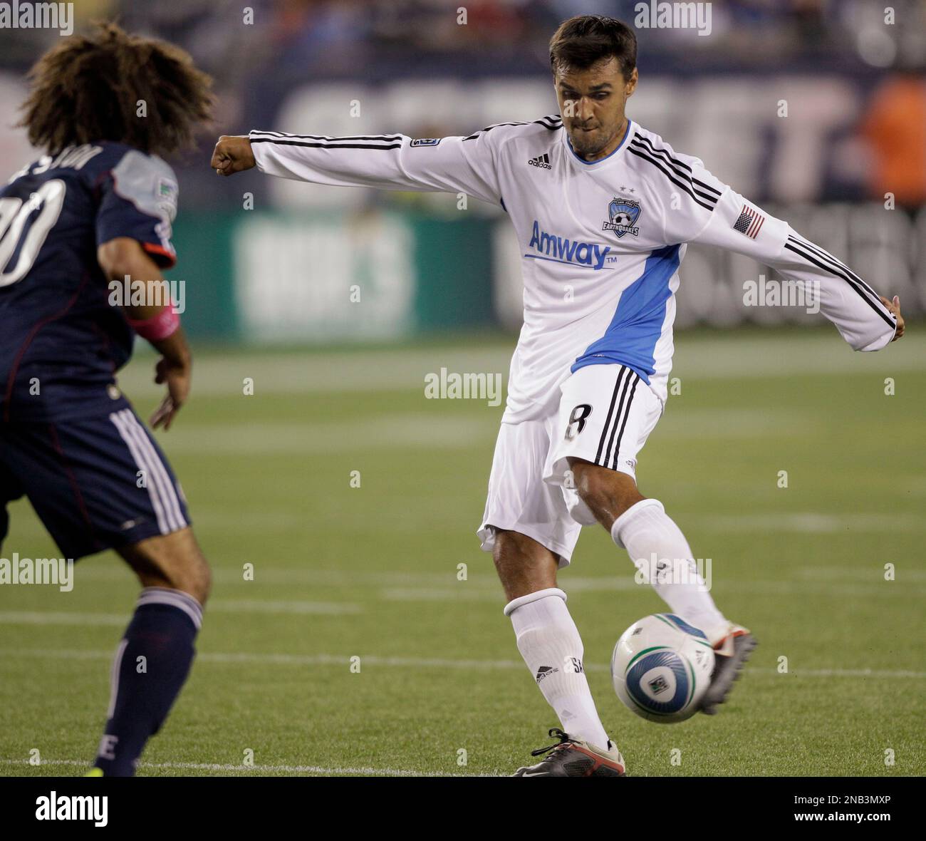 San Jose Earthquakes forward Chris Wondolowski (8) shoots as New ...