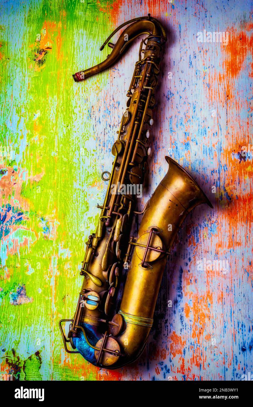 Old Sax On Worn Table Stock Photo - Alamy