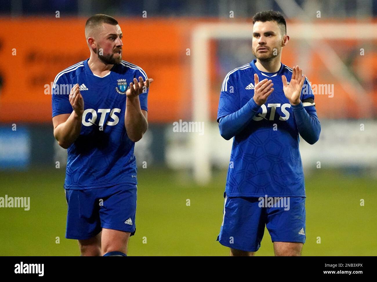 Darvel players applaud the fans at full time after the Scottish Cup ...