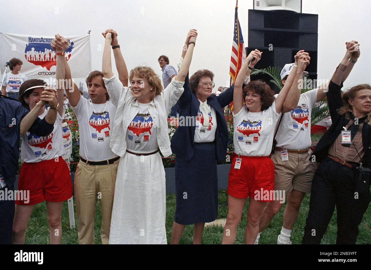 Actress Kathleen Turner, center, husband Jay Weiss, left, and her ...