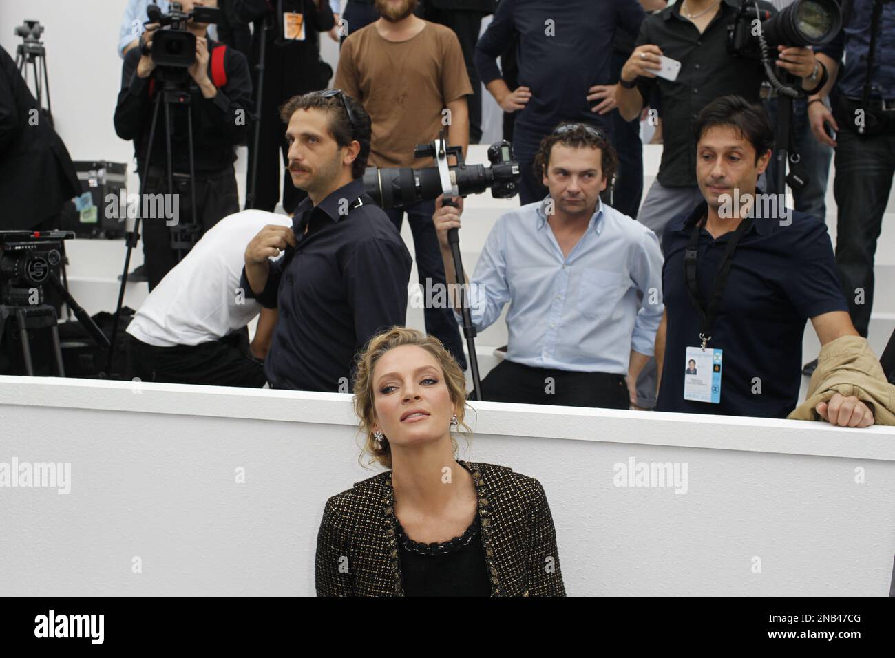 U.S actress Uma Thurman attends Chanel's spring-summer 2012 ready to ...