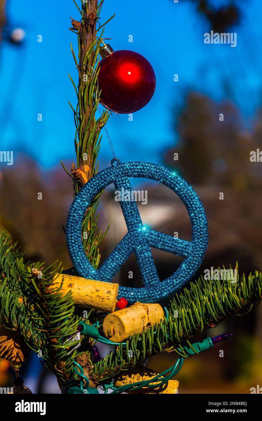 Corks christmas tree on hi-res stock photography and images - Alamy