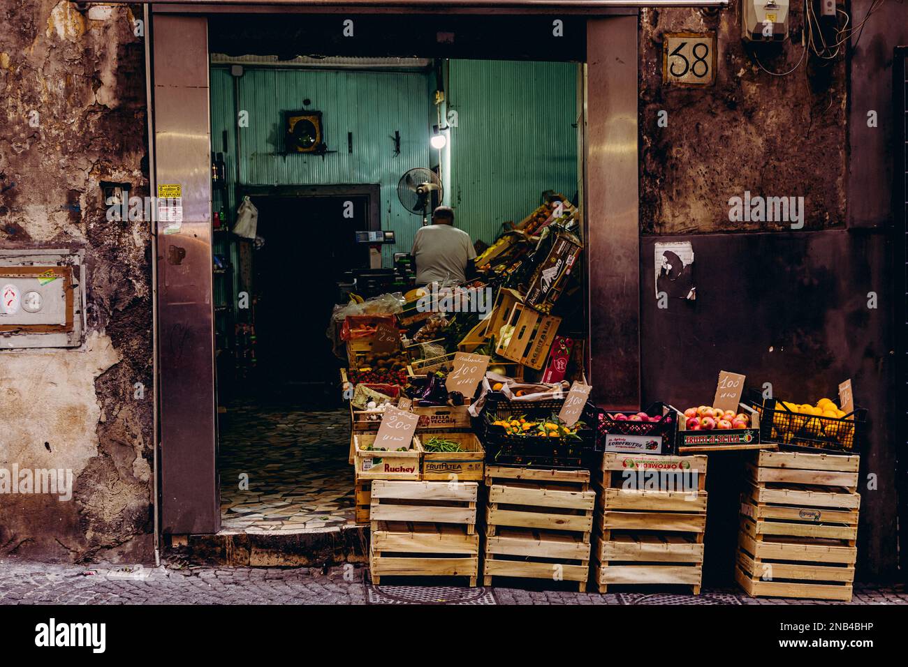 Naples Italy, streetscape, people shopping and working. life in Naples ...