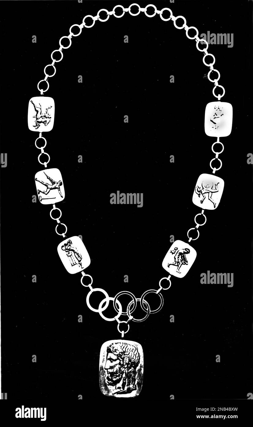 Members of the International Olympic Committee will wear this chain of ...