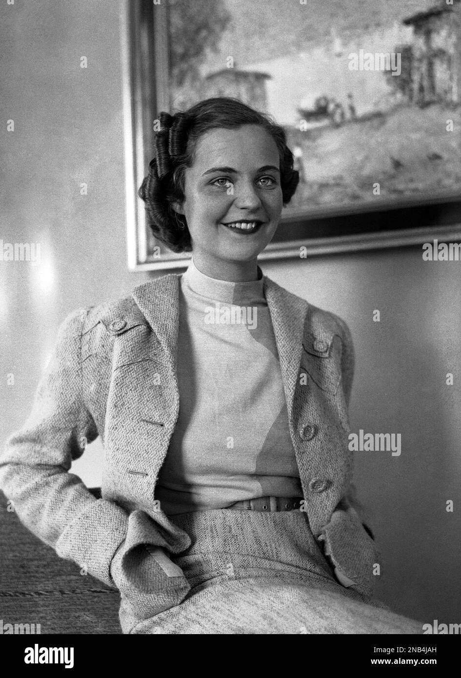 Countess Geraldine Apponyi, on March 16, 1938, who is engaged to be ...