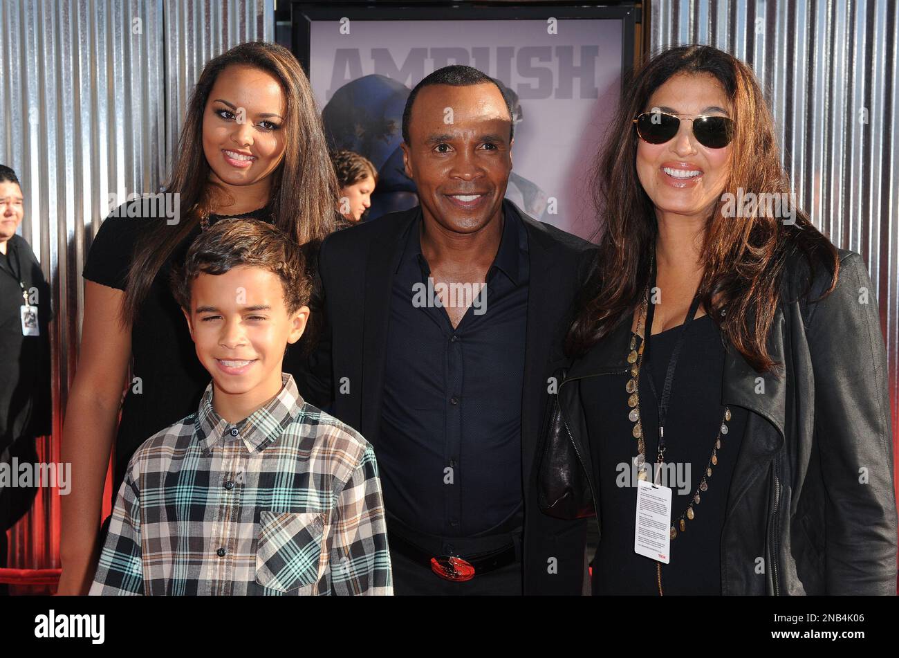 Sugar Ray Leonard, at center, his wife, Bernadette, at right, daughter ...