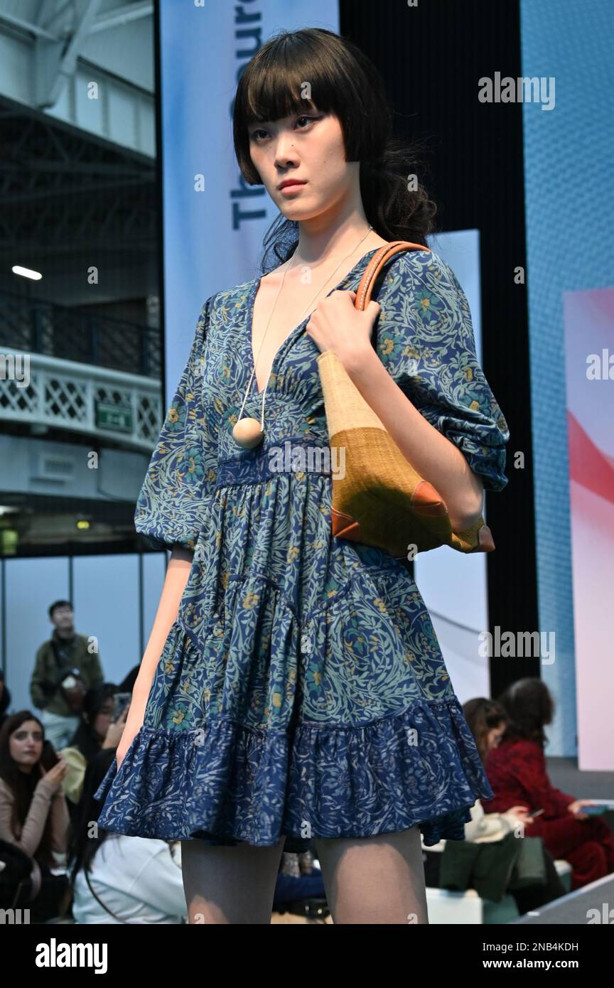 Fashion stalls exhibitions hi-res stock photography and images - Alamy