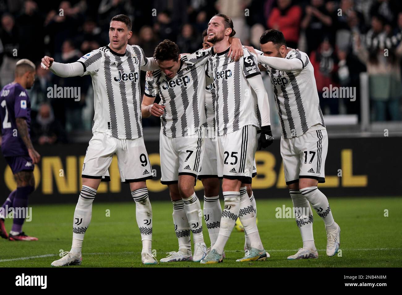Adrien Rabiot of Juventus FC (2r) celebrates with Dusan Vlahovic ...