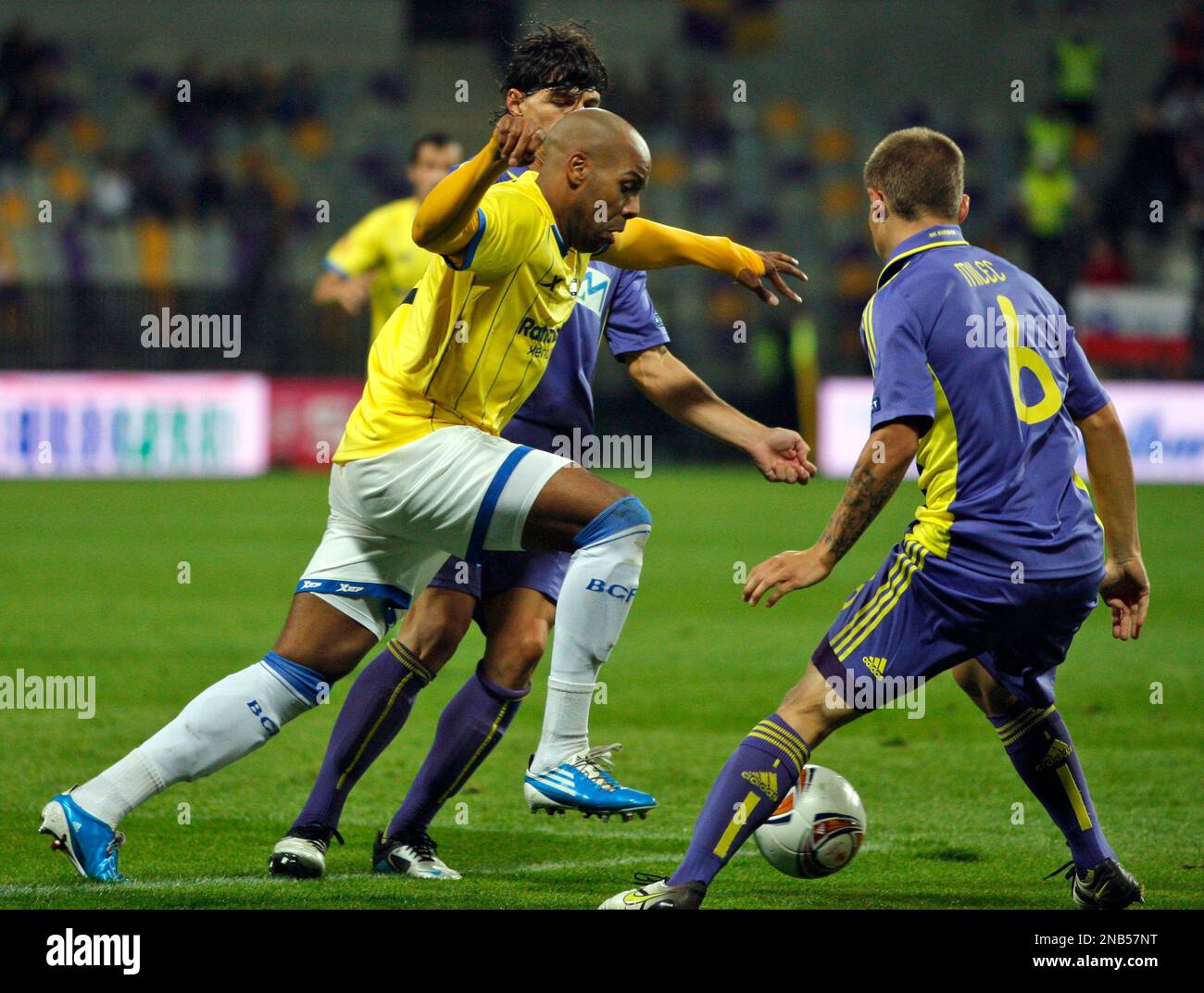 Birmingham's Marlon King, center, is challenged by Maribor's Martin ...