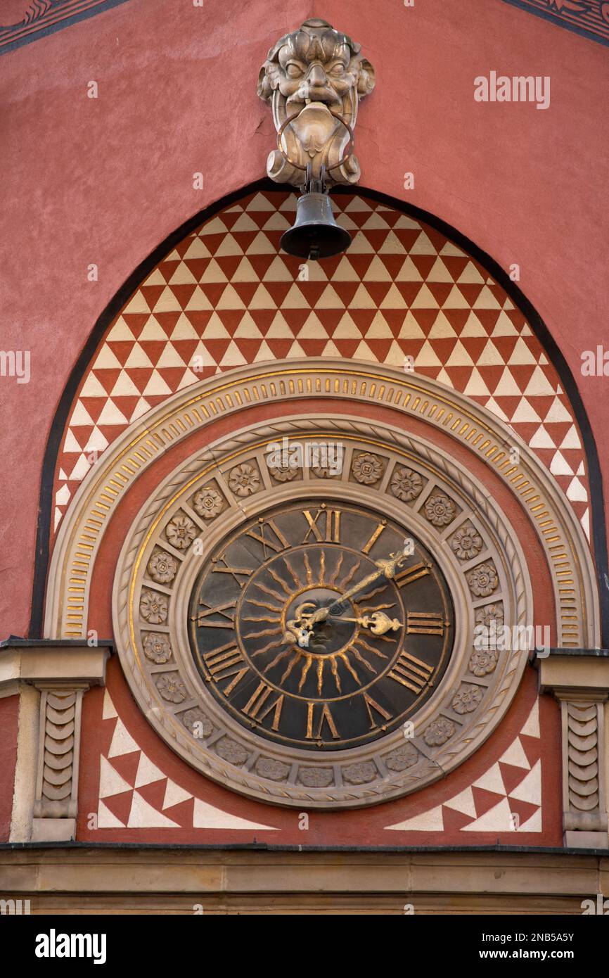 Simonetti house clock hi-res stock photography and images - Alamy