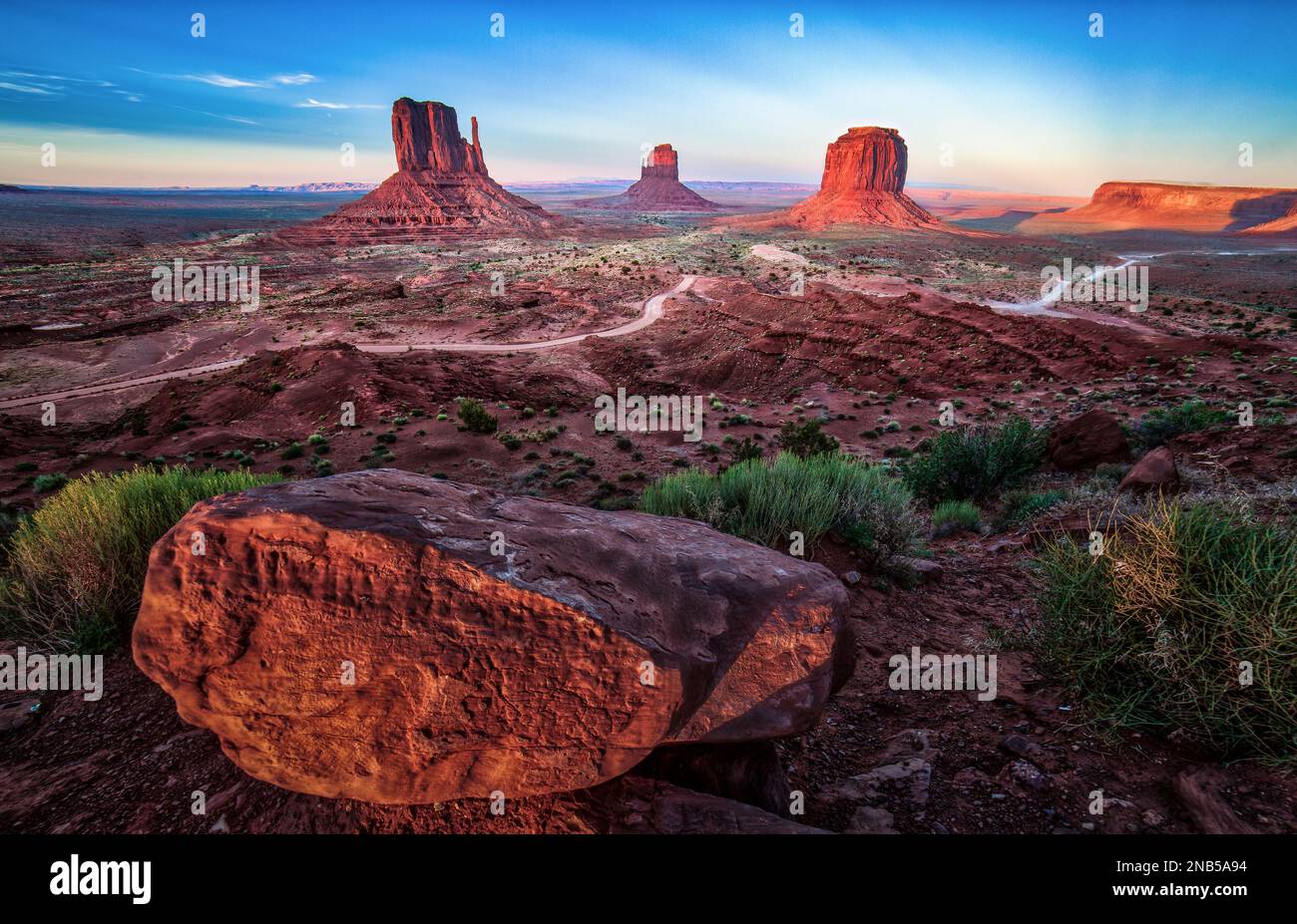 Navajo mountain aerial hi-res stock photography and images - Alamy