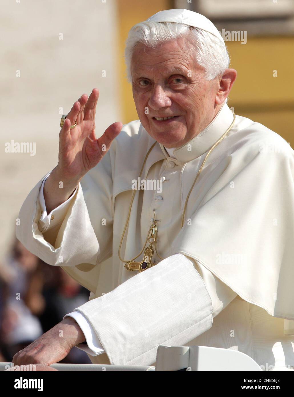 Pope Benedict XVI greets faithful during the general audience in St ...