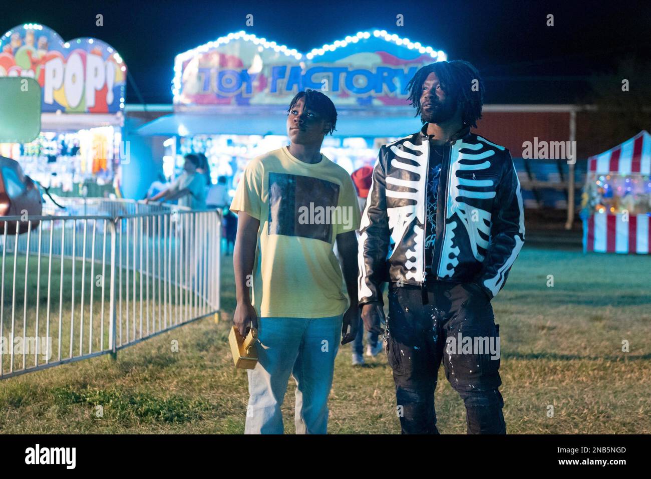BRUISER, from left: Jalyn Hall, Trevante Rhodes, 2022. ph: Dan Anderson ...