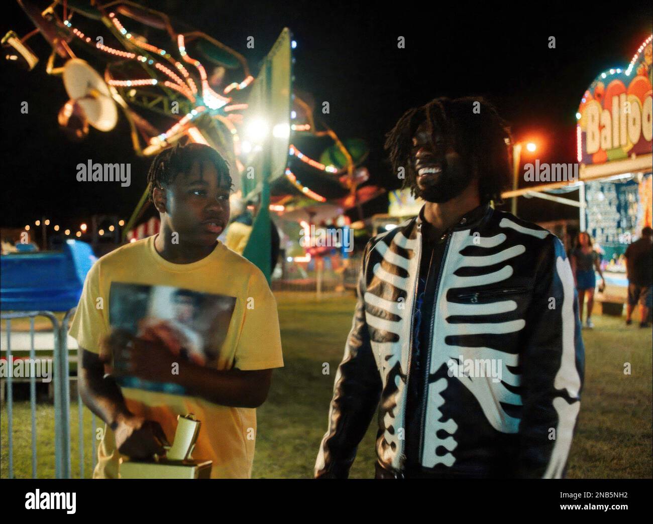 BRUISER, from left: Jalyn Hall, Trevante Rhodes, 2022. ph: Dan Anderson ...
