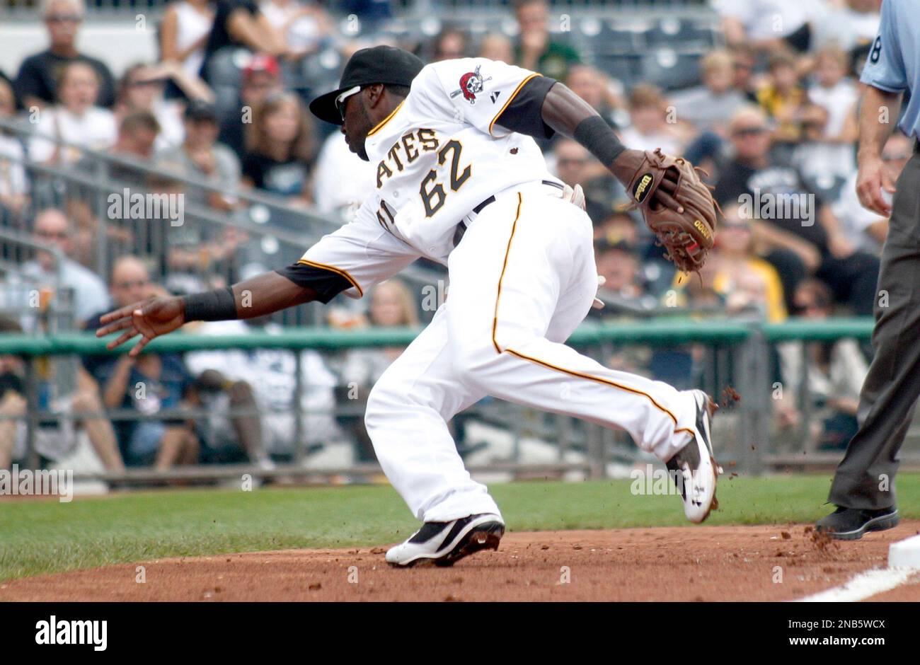 Pittsburgh Pirates third baseman Josh Harrison (62) plays in the dugout ...