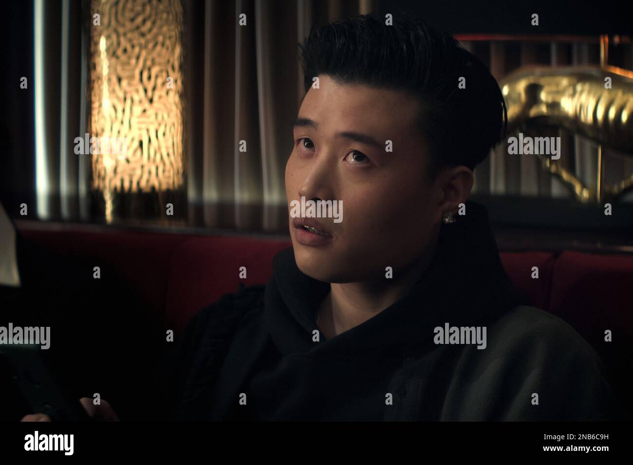 YOU, Aidan Cheng, 'Joe Takes a Holiday', (Season 4, ep. 401, aired Feb ...