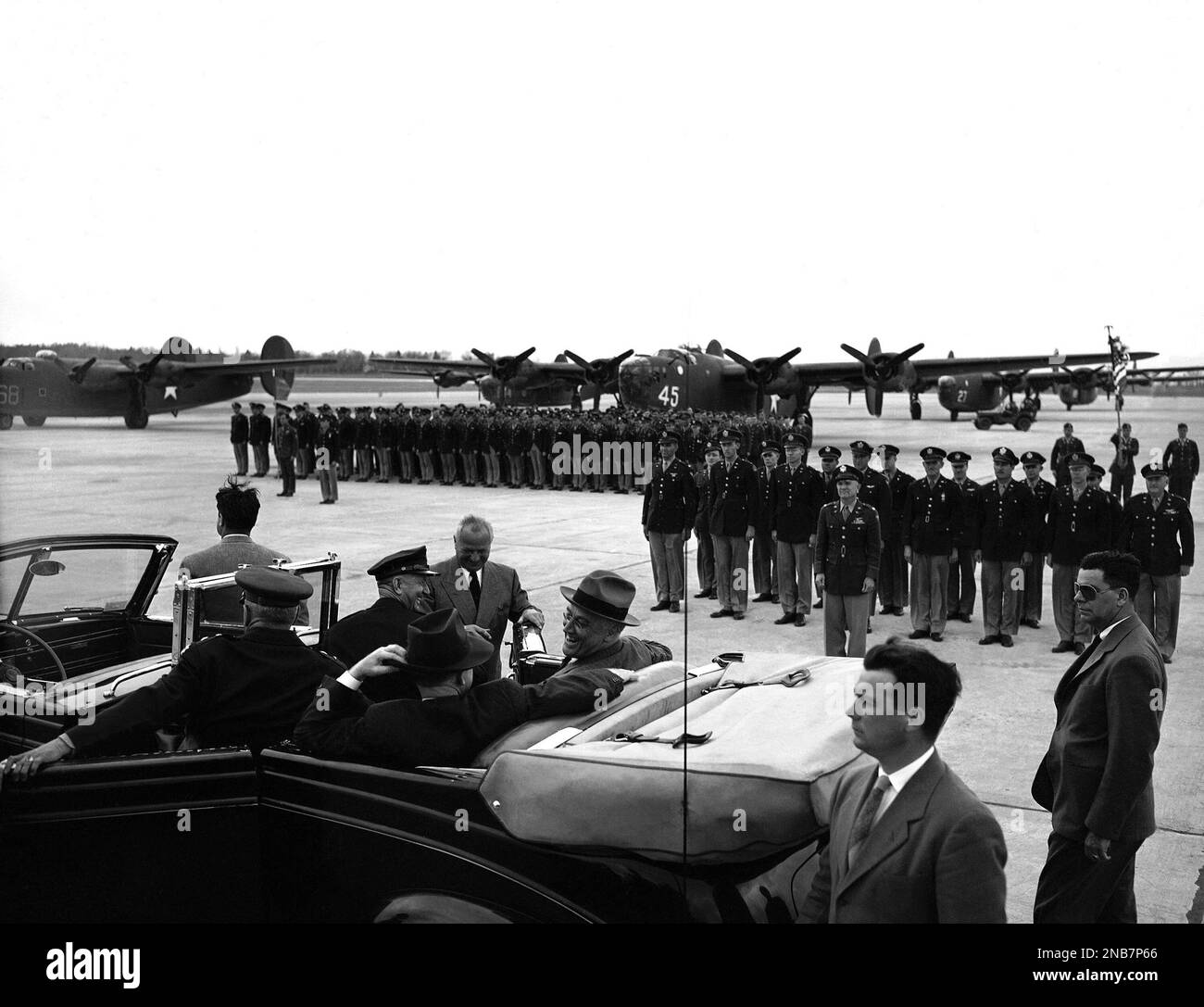 President Franklin D. Roosevelt drives through Lowry Field, Denver ...