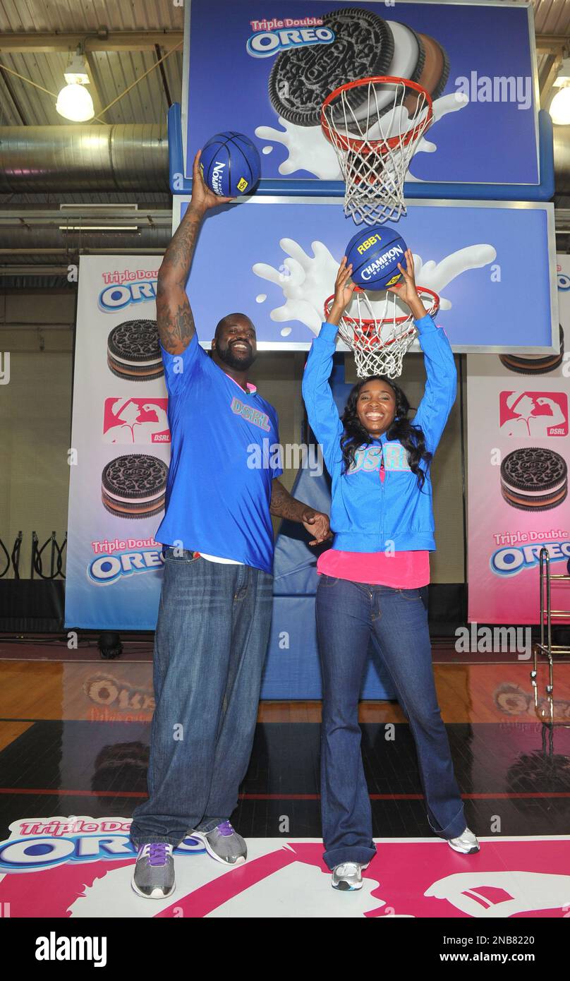 Shaquille O'Neal and Venus Williams compete in a triple-header of Oreo ...