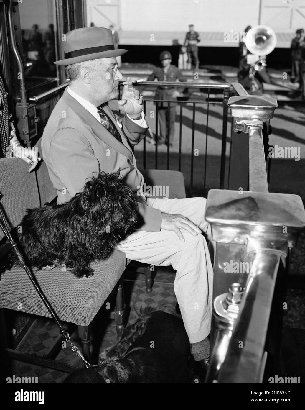 With Falla sitting close against his side, U.S. President Franklin D ...