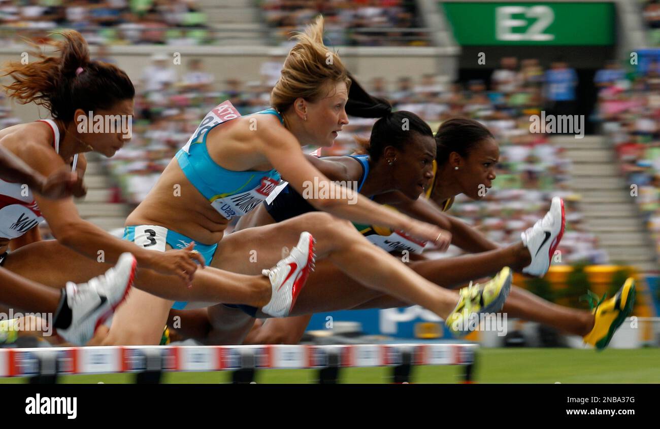 From left, Turkey's Nevin Yanit, Kazakhstan's Natalya Ivoninskaya, USA ...