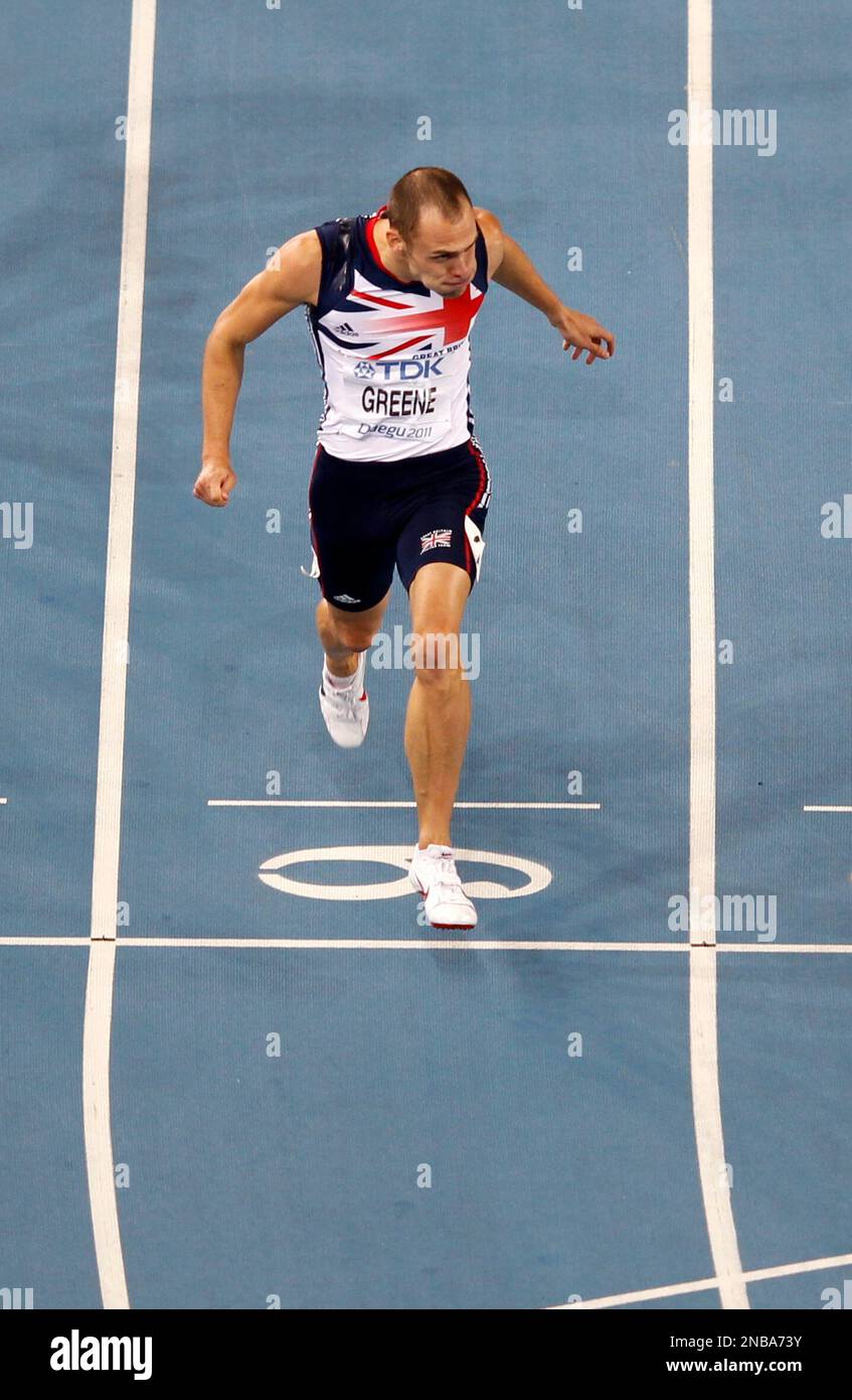 Britain's David Greene crosses the finish line, winning in the Women's ...
