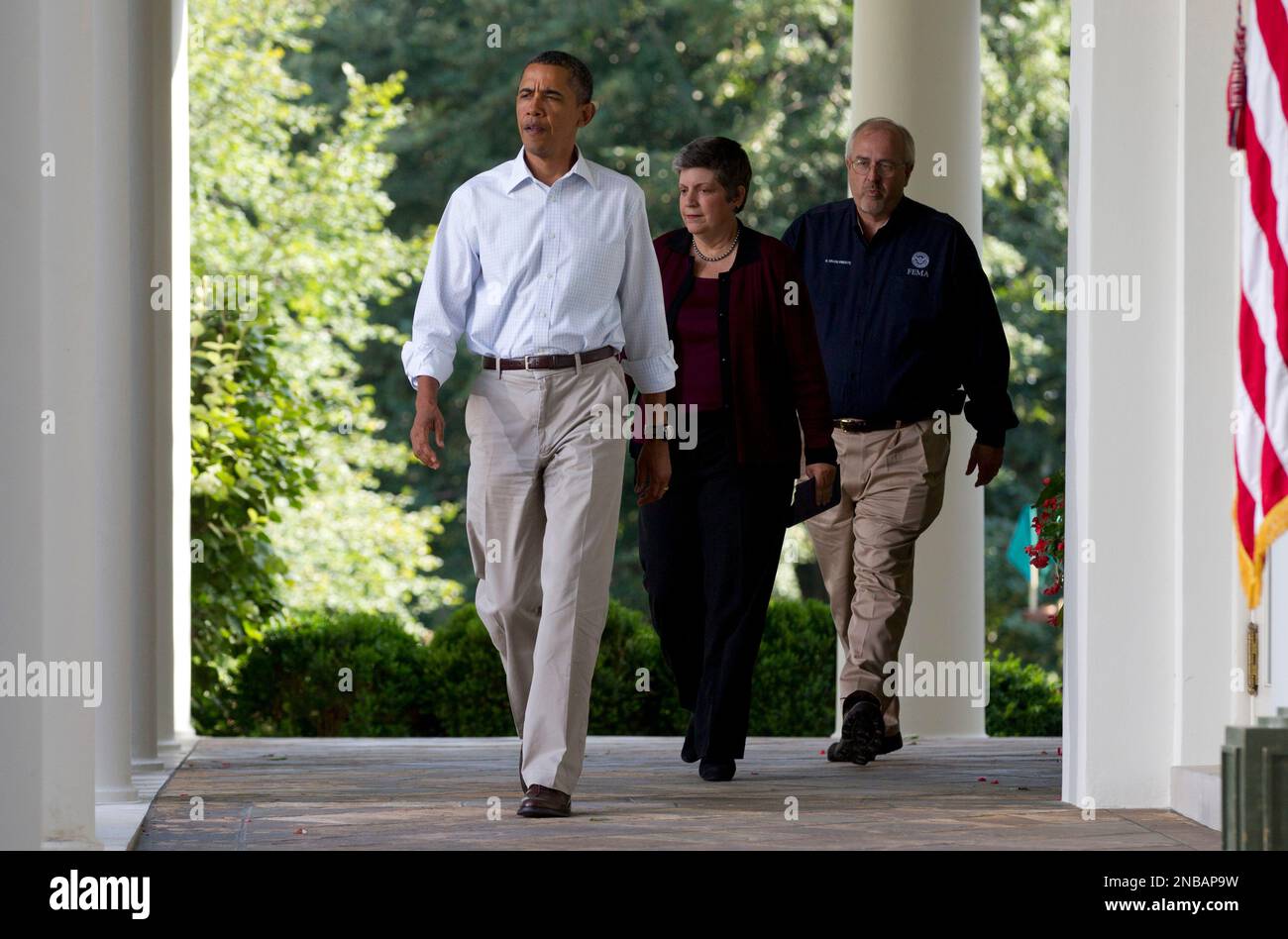 President Barack Obama, left, with Craig Fugate, right, administrator ...
