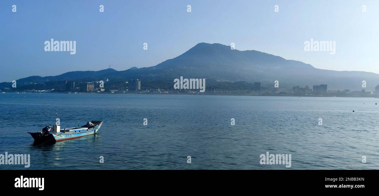 Tamsui, Taiwan - Feb 12, 2023 : people at the Tamsui River, Tamsui ...
