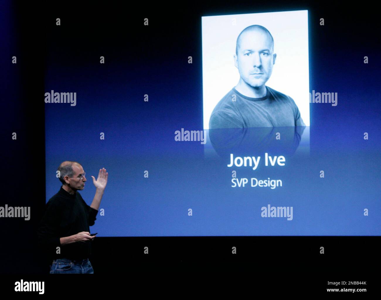 FILE - In this Oct. 14, 2008 file photo, Apple CEO Steve Jobs talks ...