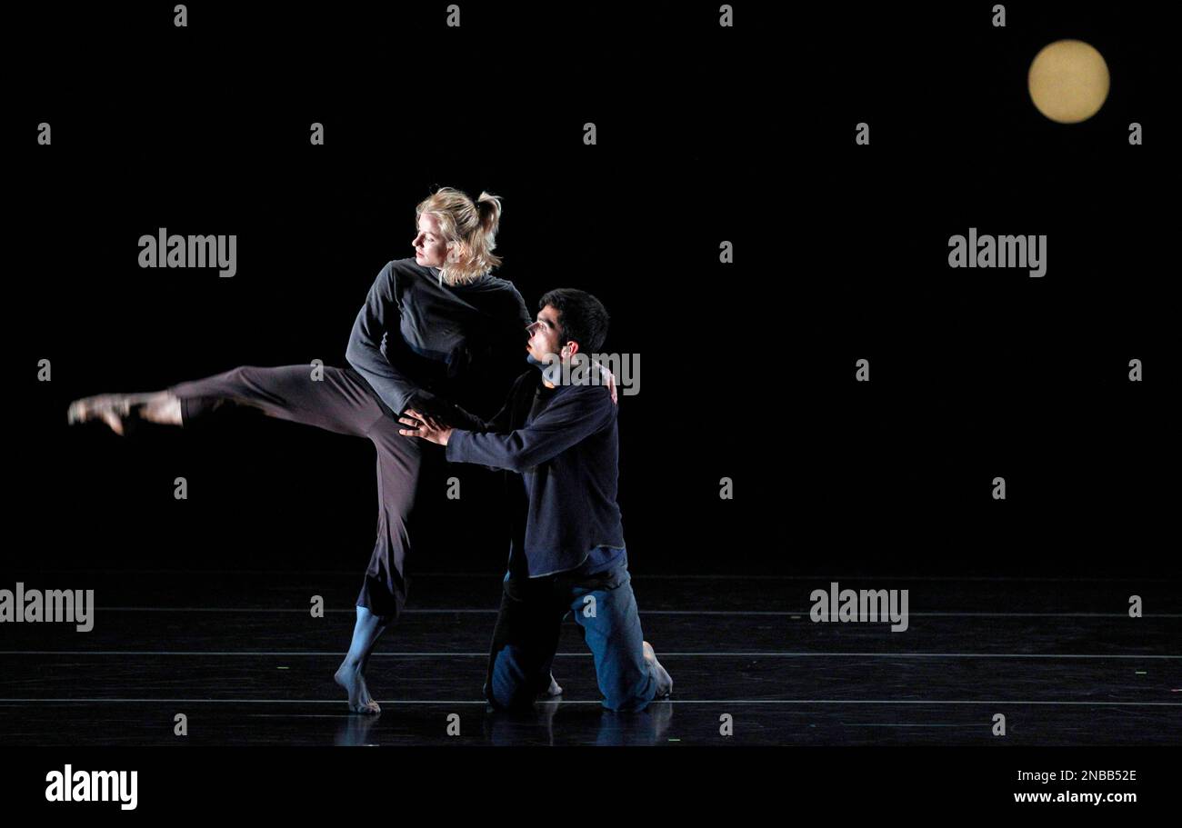 In this photo taken Aug. 23, 2011, dancers Natalie Desch and Alex ...