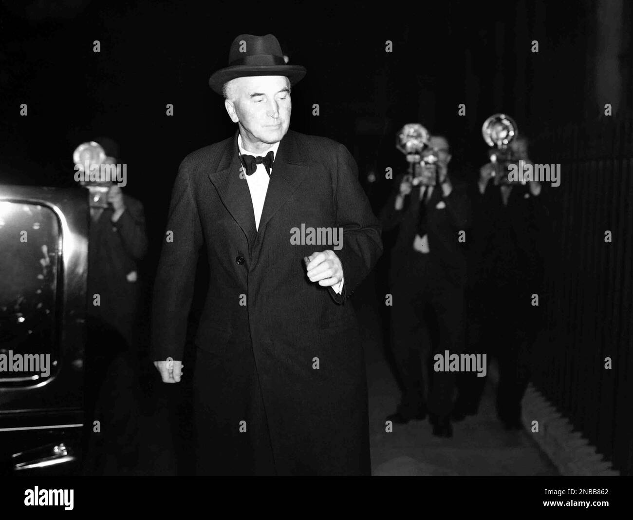 Sir John Simon arriving at No. 10 Downing Street, London on Sept. 12 ...