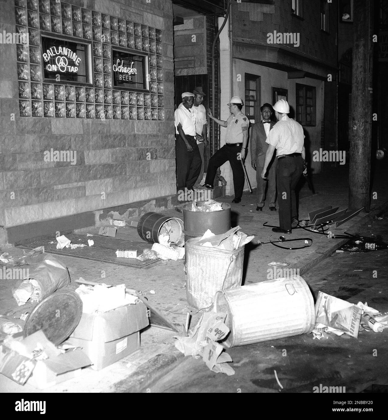 Helmeted policemen ask patrons of bar to leave in Paterson, New Jersey ...