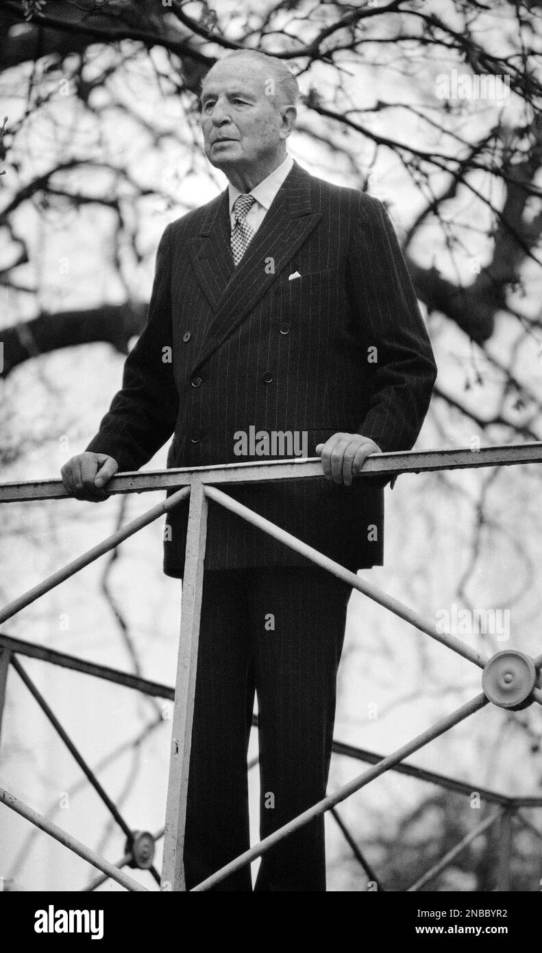 Sir Oswald Mosley, 82, founder of the British Union of Fascists, at his ...