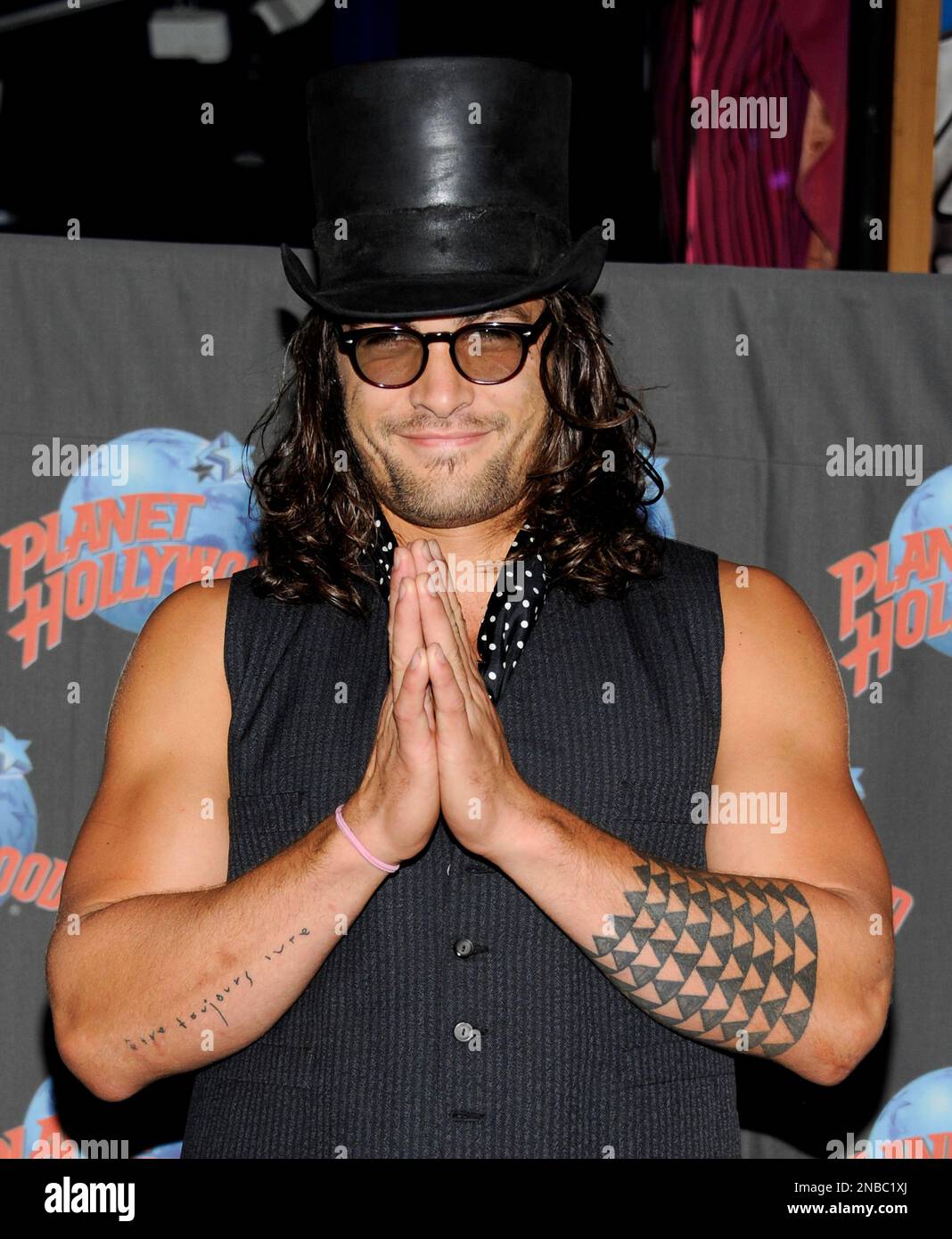 Actor Jason Momoa makes an appearance at Planet Hollywood Times Square ...