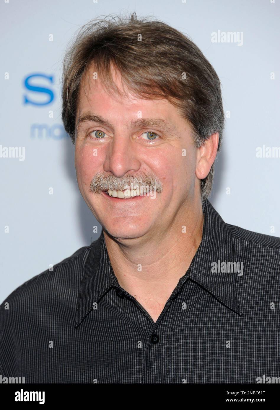 Comedian Jeff Foxworthy attends the premiere of 'The Smurfs' at the ...