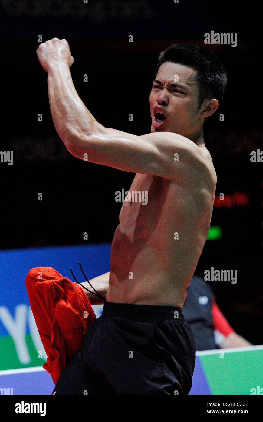 China's Dan Lin celebrates after beating Malaysia's Chong Wei Lee ...
