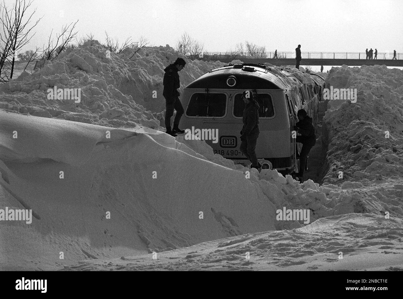 A train of the West German Bundesbahn bound for Puttgarden ferry harbor ...