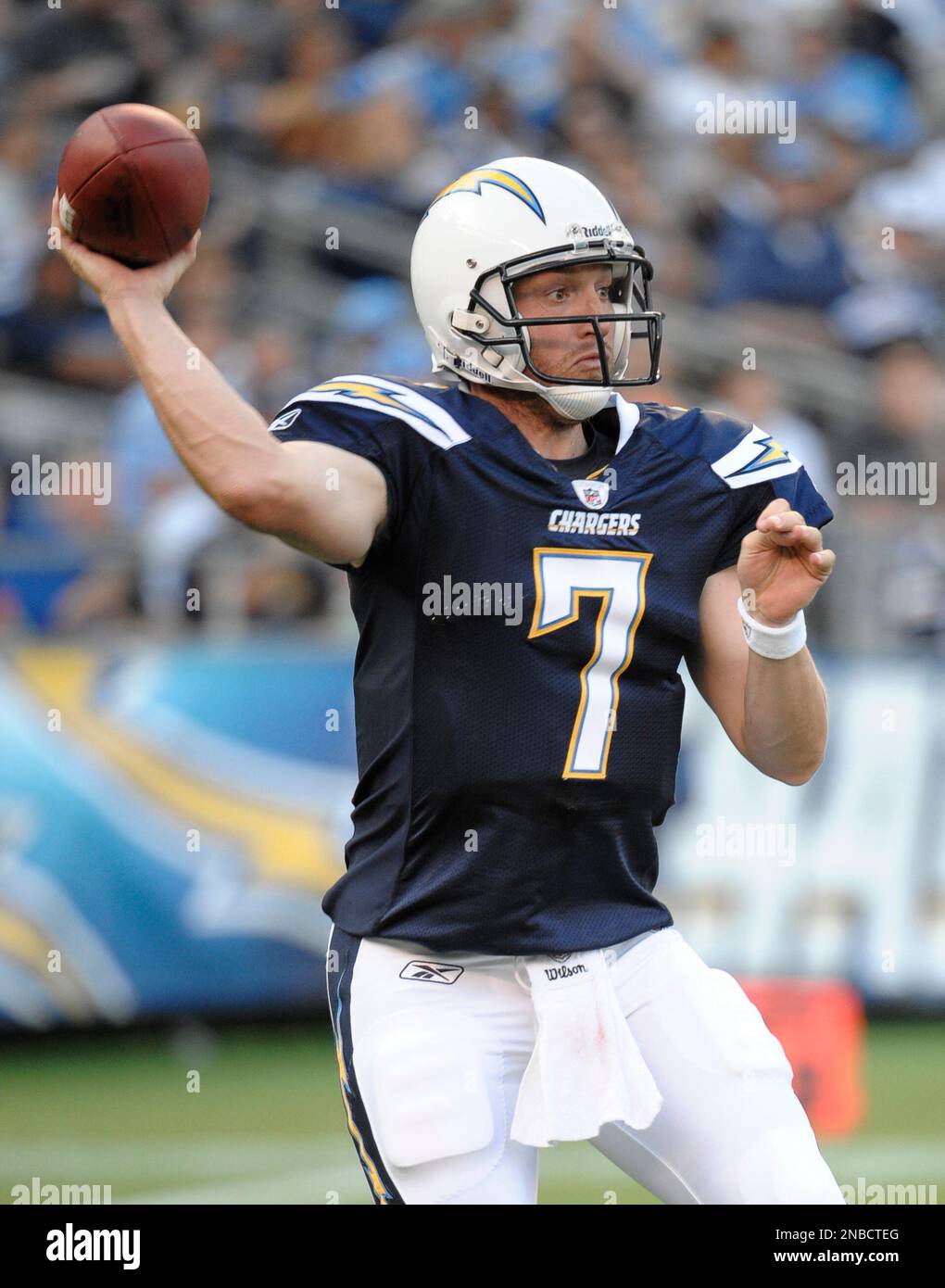 San Diego Chargers quarterback Billy Volek throws a pass during the ...