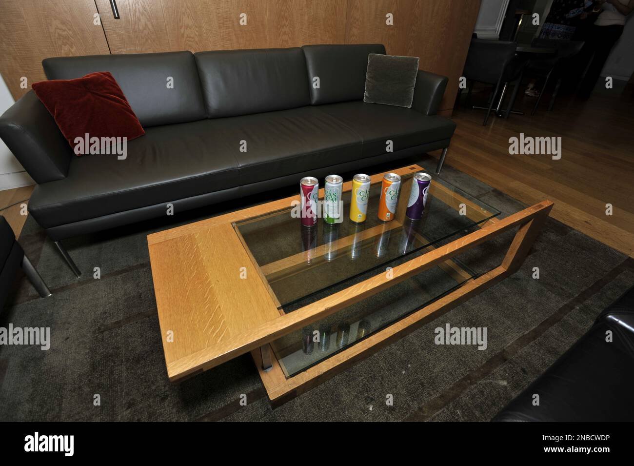 Andrew Zimmern and CASCAL team up to delight sophisticated palates by ...