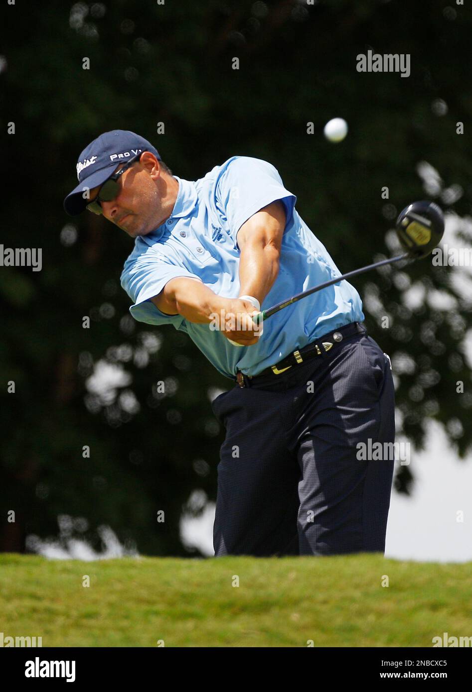 Todd Camplin hits a drive on the 10th hole during the first round of ...