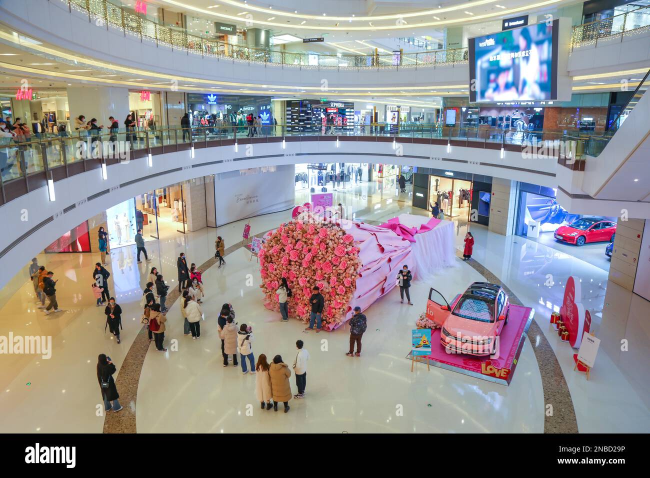 A giant bouquet of rose appears in a shopping mall, creating romantic ...
