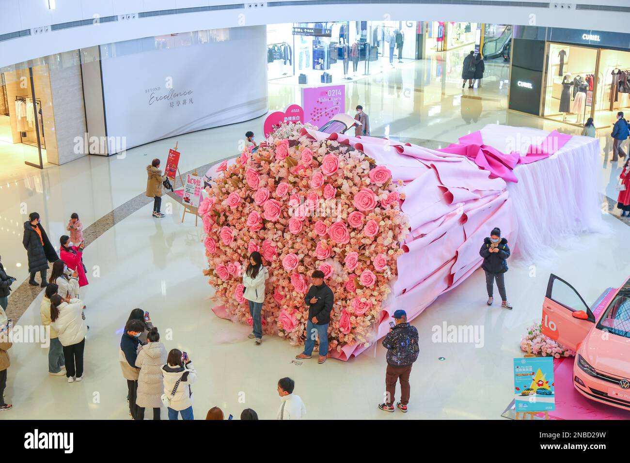 A giant bouquet of rose appears in a shopping mall, creating romantic ...