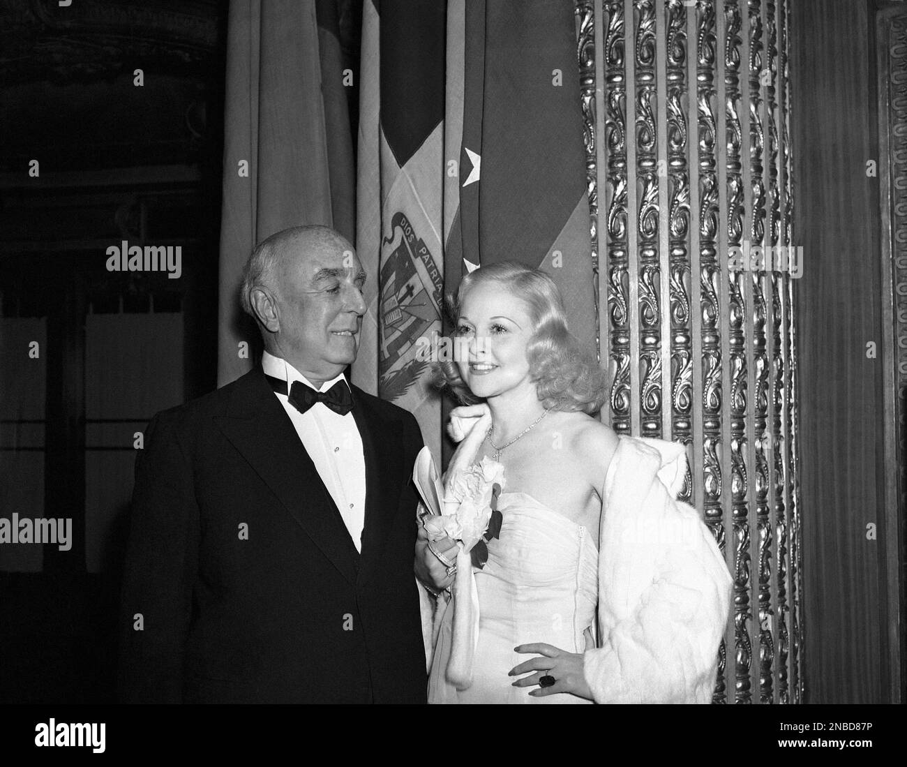 Hope Hampton and husband Jules Brulatour, at “Juarez” opening in New ...