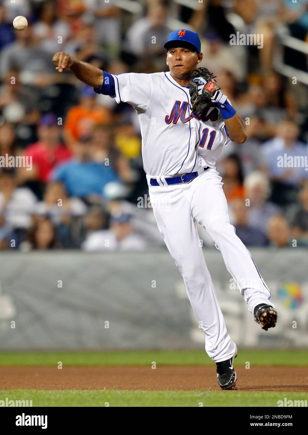 New York Mets' Ruben Tejada throws out San Diego Padres' Cameron Mabrin ...