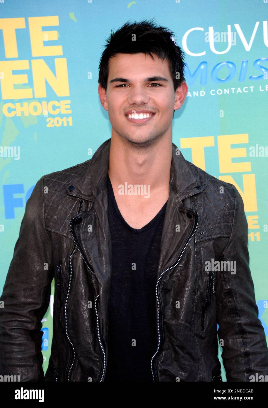 Taylor Lautner 2011 Photoshoot