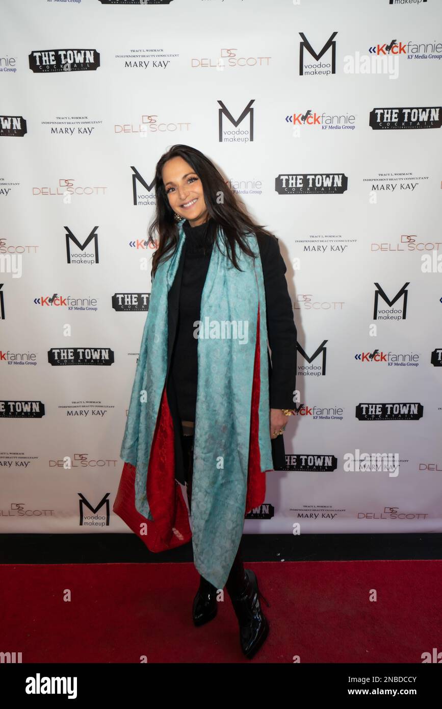 Emma Snowden Jones attends at the Dell Scott Collection NYFW Runway ...