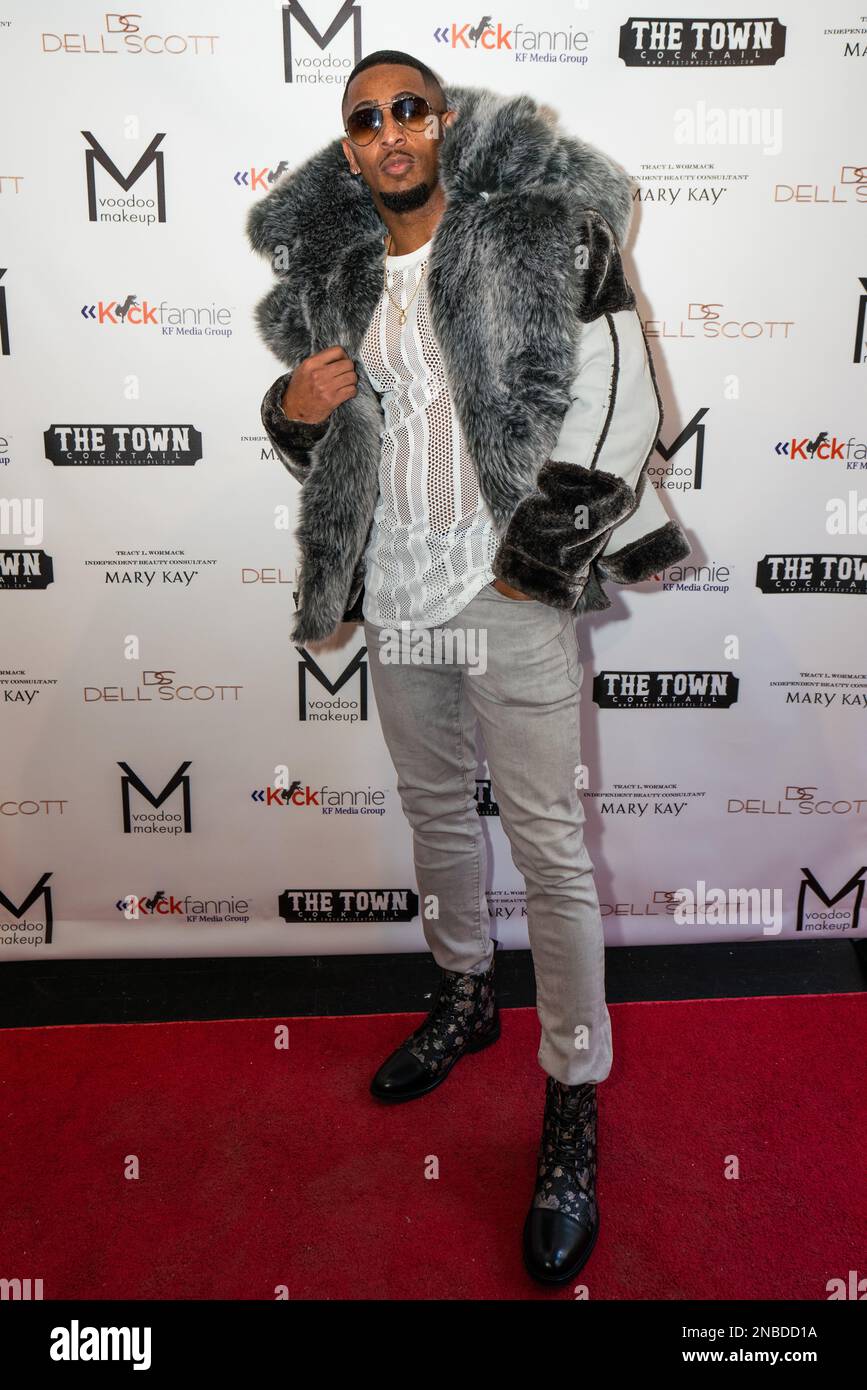 Oshea Russell attends the Dell Scott Collection NYFW Runway Show at 52 ...